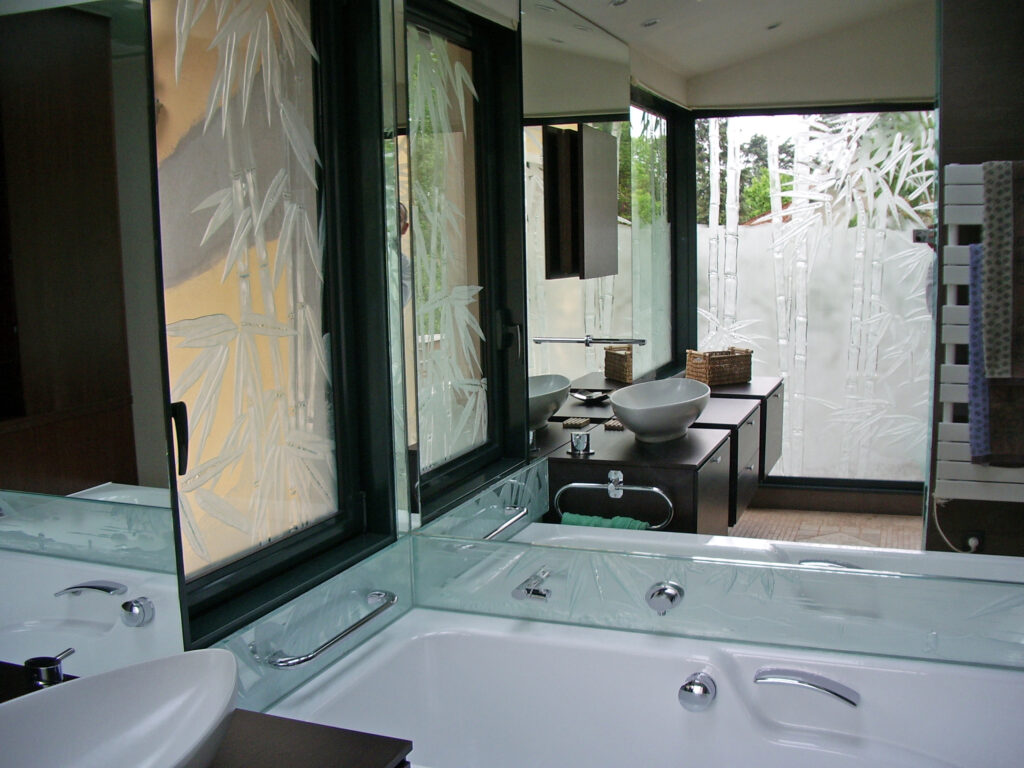 Verres Sablés - France Vitrail International - verre sablé au jet de sable