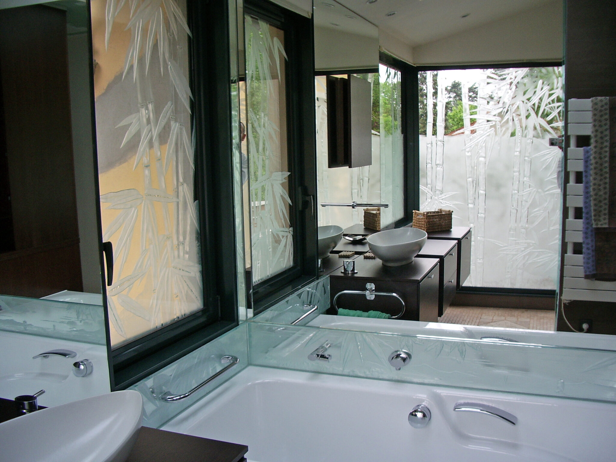 Verres Sablés - France Vitrail International - verre sablé au jet de sable